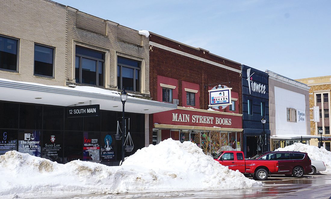 Snow creates access issues | News, Sports, Jobs - Minot Daily News